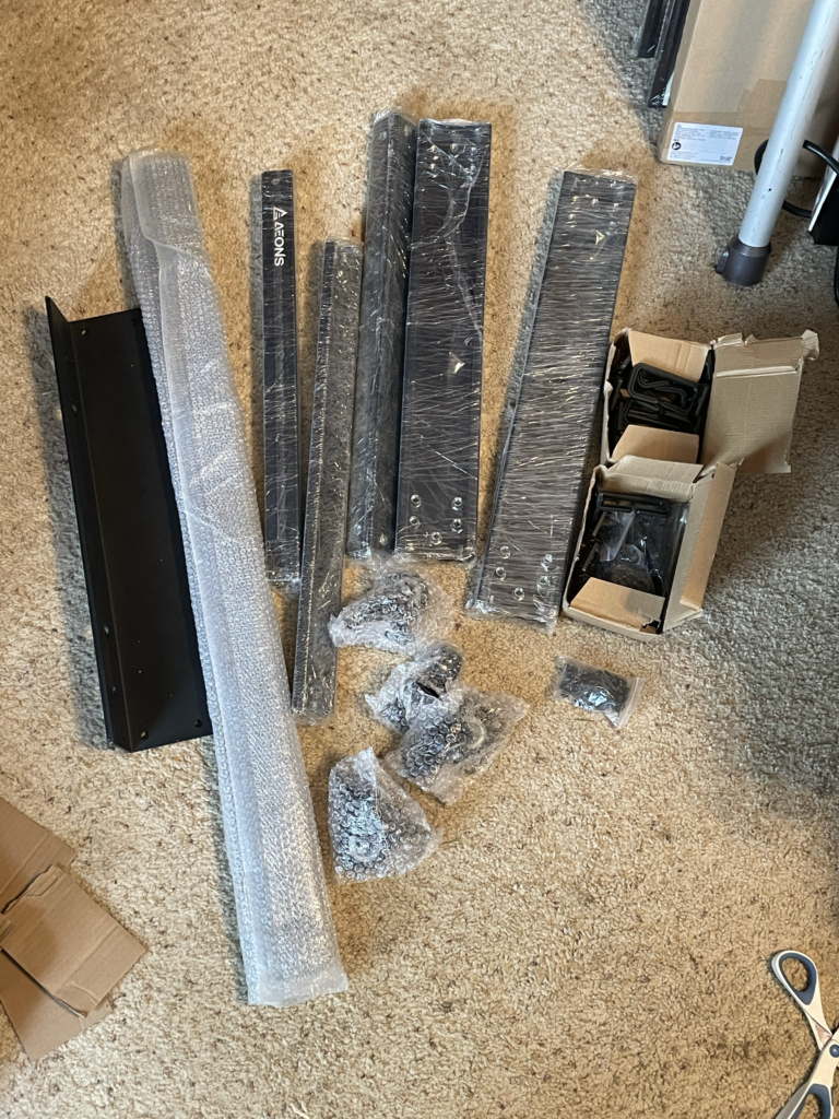 Reviewing AEONS 18u Server Rack for my ESXi Home Lab